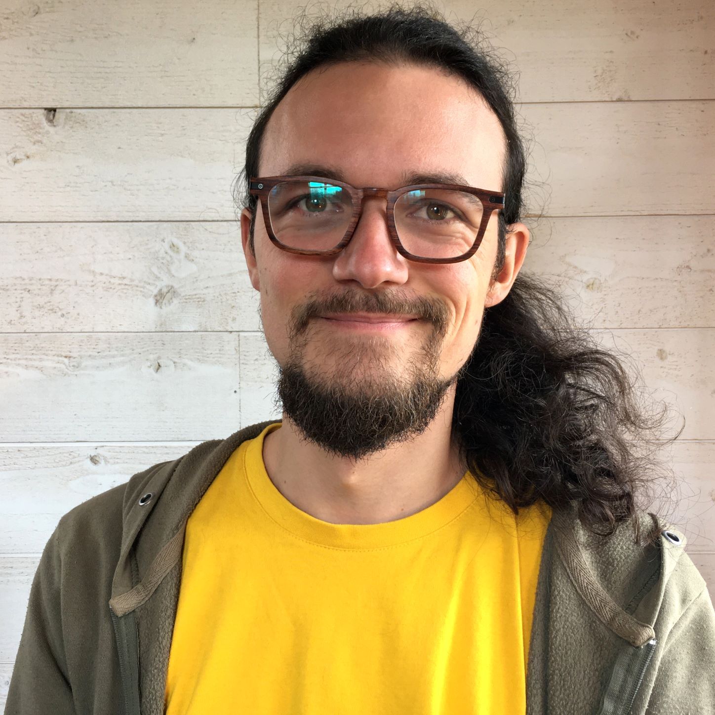 Alexandre Leroux Graphiste engagé